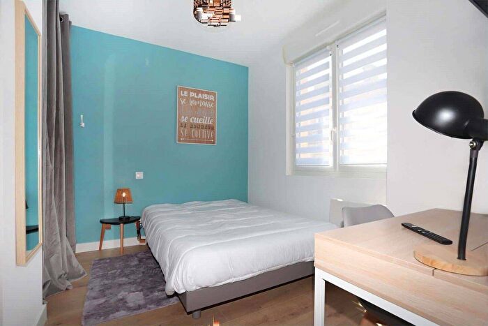 Appartement à louer - Hyper Centre, Saint-Nazaire - 1 pièce