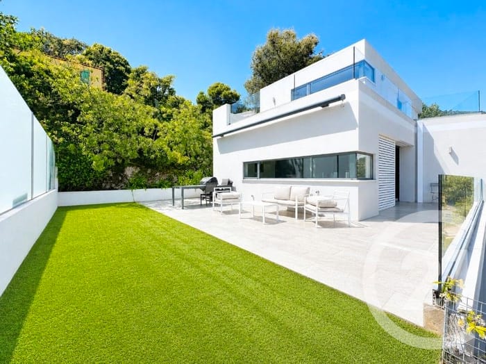 Maison 4 pièces à vendre à Carros