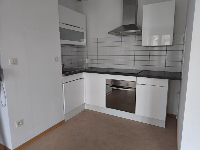 Appartement à louer - Vittel - 3 pièces - 2 chambres