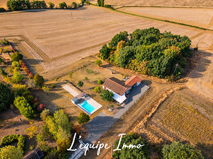Maison 5 pièces à Encausse, à vendre