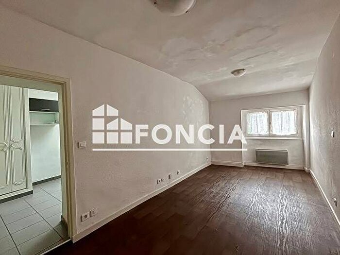 Appartement à louer - Ballainvilliers, Clermont-Ferrand - 1 pièce