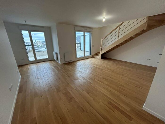 Appartement à louer - Faubourg de lArche, Courbevoie - 4 pièces - 3 chambres