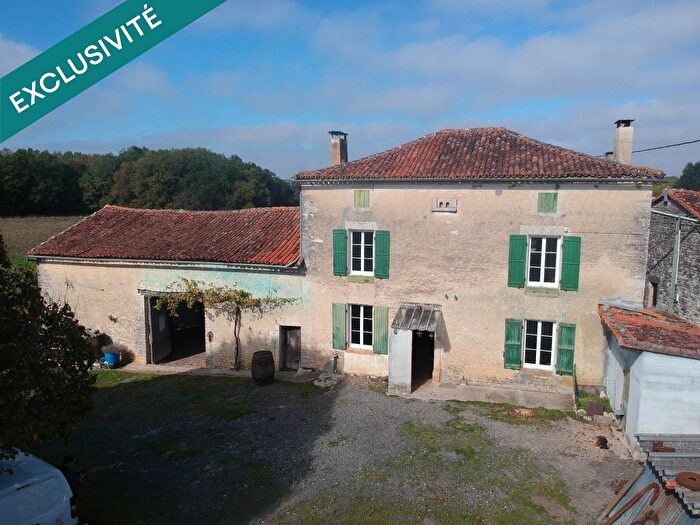 Maison à vendre - Lichères - 4 pièces - 3 chambres