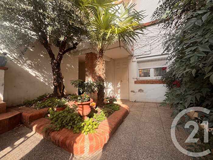 Appartement à louer - Perpignan, Les Platanes - 2 pièces - 1 chambre