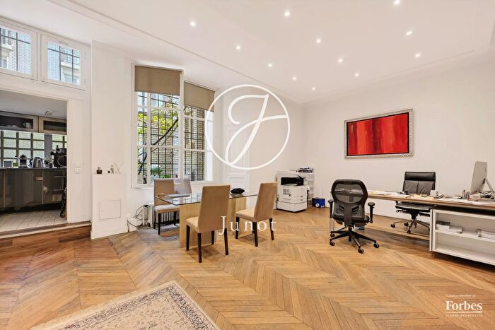 Paris 16ème, Dauphine : Appartement 5 pièces à vendre