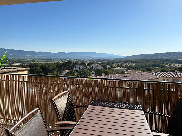 Appartement à louer - Mallemort - 2 pièces - 1 chambre