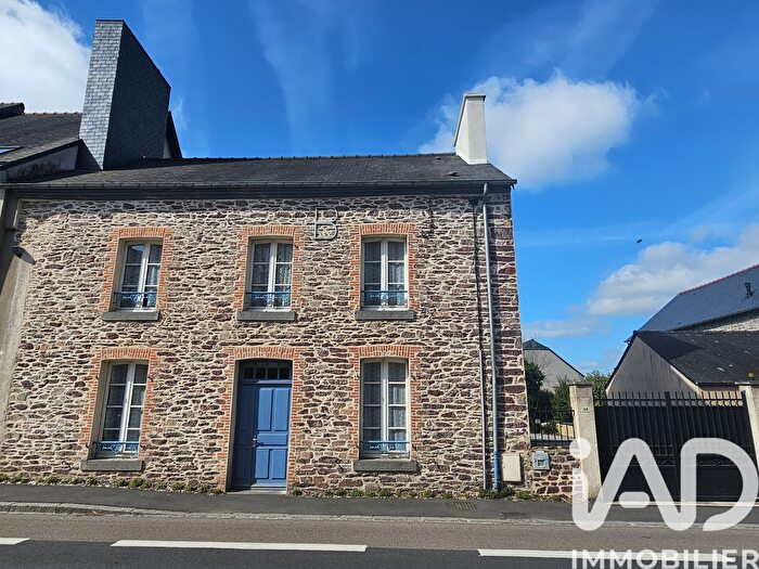 Maison à vendre - Saint-Méen-le-Grand - 7 pièces - 4 chambres