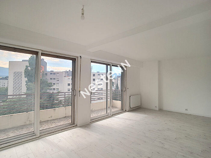 Grenoble, Alliés, Alpins : Appartement 4 pièces à louer