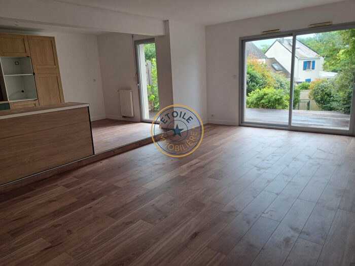 Angers, Les Hauts de Saint-Aubin : Maison 5 pièces à vendre