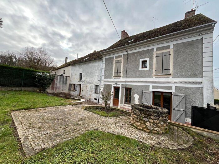 Saint-Cyr-sur-Morin : Maison 6 pièces à louer