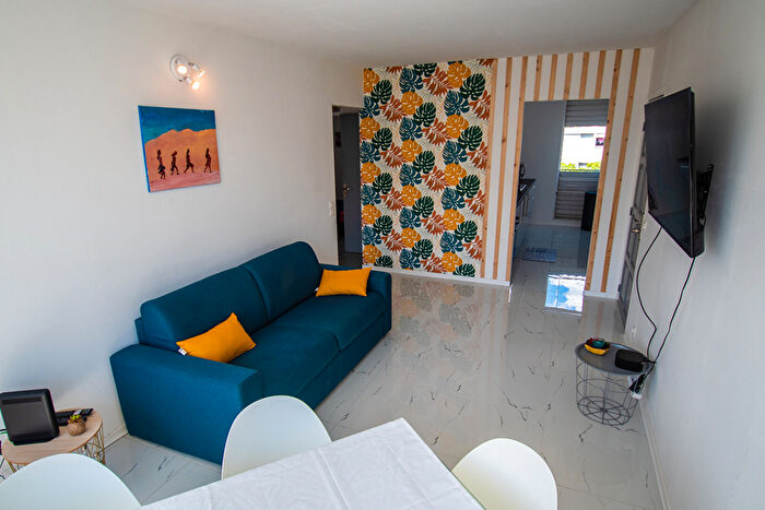 Appartement à vendre - Fort-de-France - 3 pièces - 2 chambres