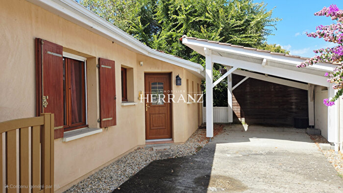 Maison à vendre - Vayres - 5 pièces - 3 chambres