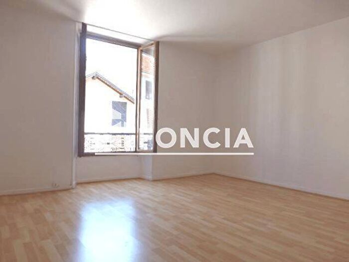 Appartement à louer - Sud, Vizille - 1 pièce