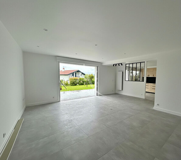 Appartement 6 pièces à Bidart, à louer