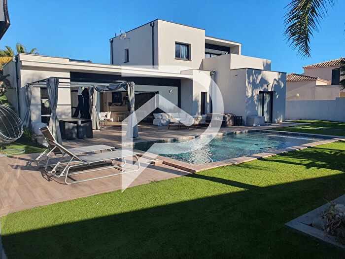 Maison à vendre - Agde, Le Grau dAgde - 6 pièces - 4 chambres