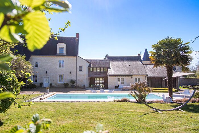 Maison à vendre - Saulgé-lHôpital - 9 pièces - 6 chambres
