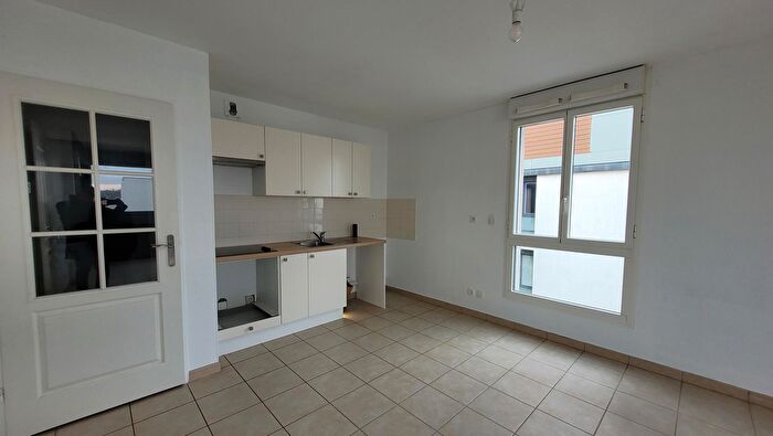 Appartement à louer - Dijon, Drapeau, Maladière - 2 pièces - 1 chambre