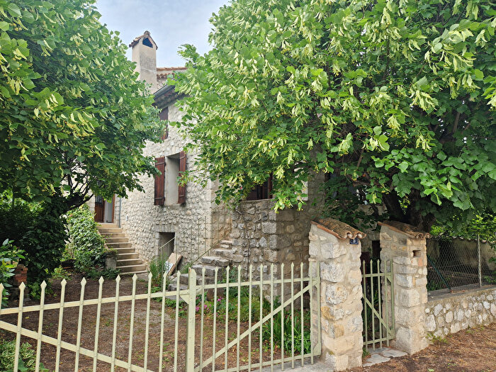 Maison à vendre - Buis-les-Baronnies - 6 pièces - 4 chambres