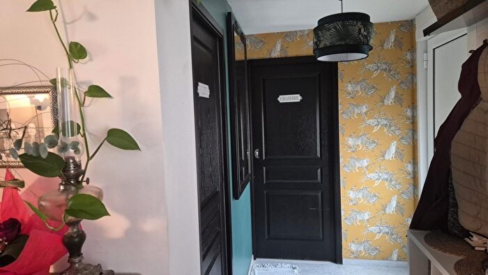 Maison à vendre - Coivrel - 6 pièces - 3 chambres
