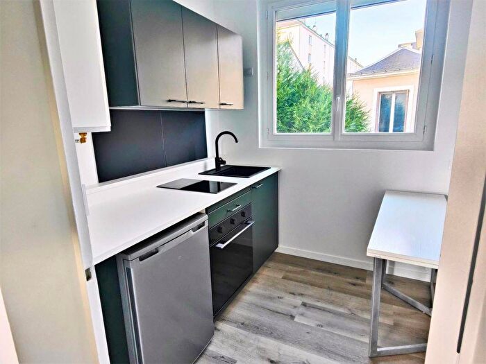 Appartement à louer - Rabelais-Tonnellé, Tours - 2 pièces - 1 chambre