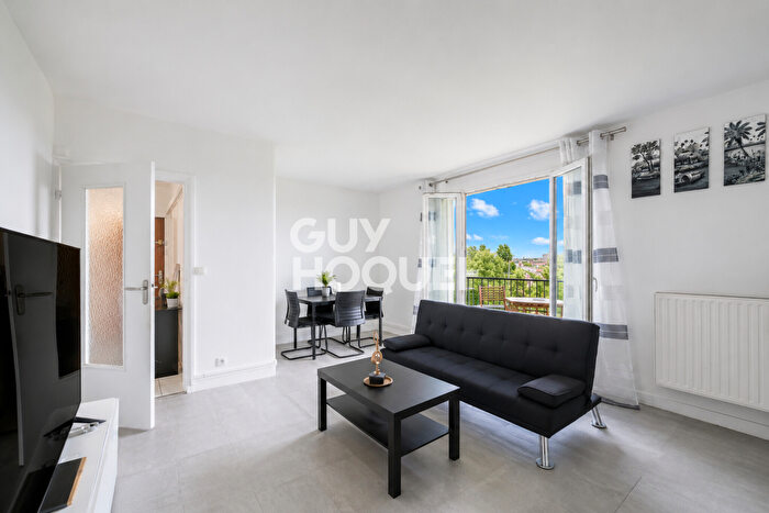 Villiers-sur-Marne, Centre-ville : Appartement 4 pièces à vendre