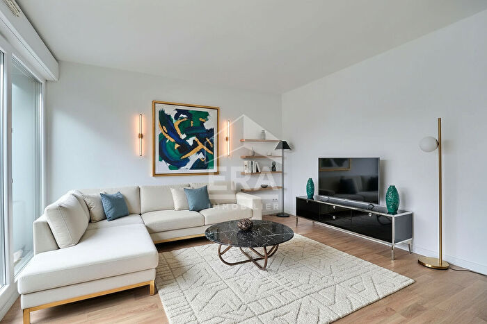Appartement 3 pièces à Saint-Denis, La Plaine Saint-Denis, à vendre