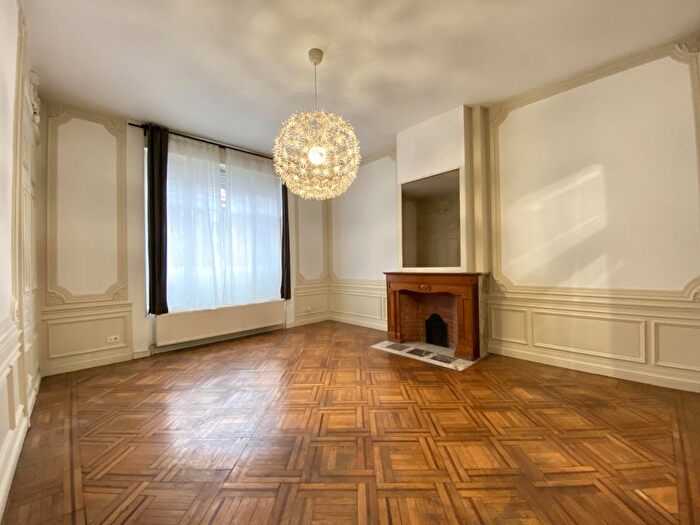 Appartement à louer - Valenciennes - 3 pièces - 2 chambres