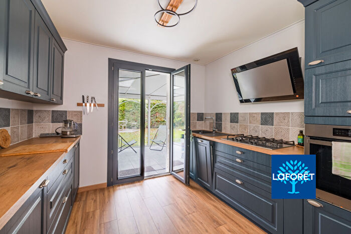 Maison à vendre - La Chapelle-en-Serval - 7 pièces - 4 chambres