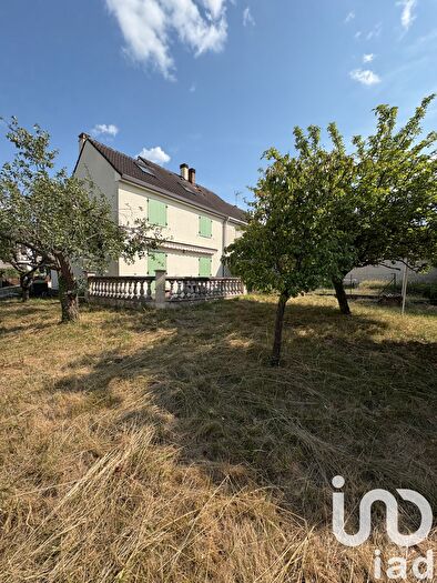 Maison à vendre - Dammarie-les-Lys, LAbbaye du Lys, Centre-ville, Soubiron - 6 pièces - 4 chambres