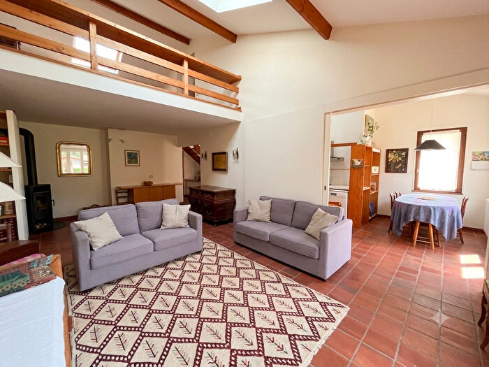 Viroflay, Haras - Maison 8 pièces à vendre