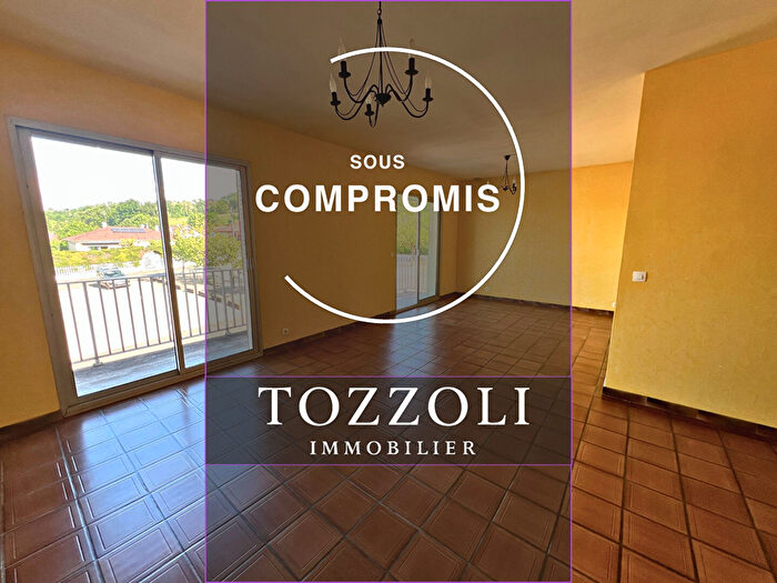 Appartement à vendre - Saint-Pierre-de-Chandieu - 4 pièces - 3 chambres