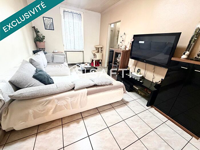 Maison à vendre - Béning-lès-Saint-Avold - 8 pièces - 6 chambres