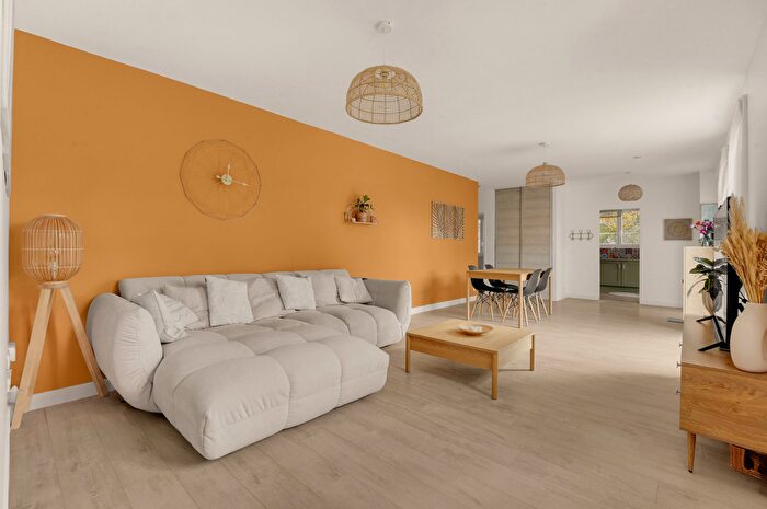 Maison 5 pièces à Grenade, à vendre
