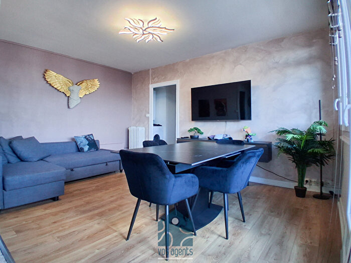 Appartement à vendre - Clermont-Ferrand, Chanteranne, La Glacière - 3 pièces - 2 chambres