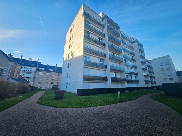 Appartement à louer - Tours, Grammont - 1 pièce
