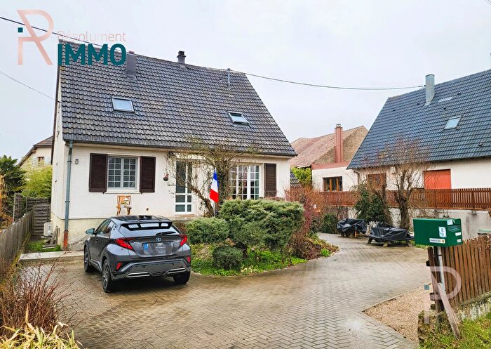 Maison à vendre - Algolsheim - 5 pièces - 4 chambres