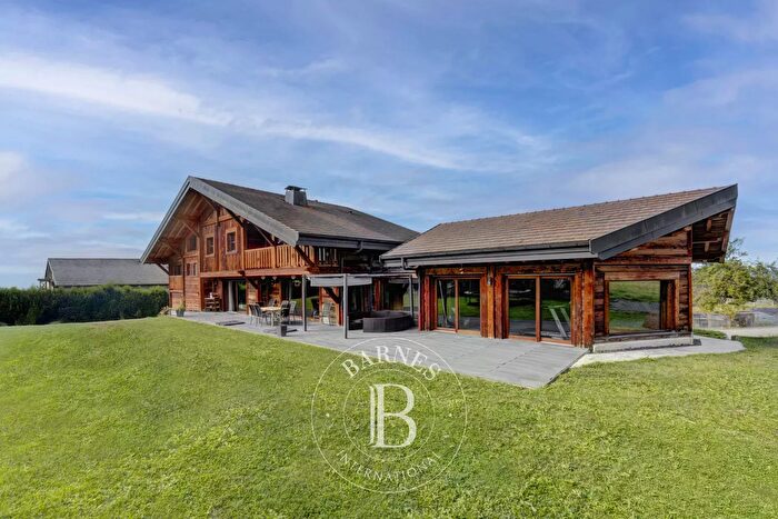 Maison à vendre - Archamps - 12 pièces - 5 chambres