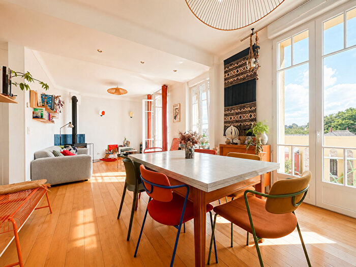 Quartiers Nord-Ouest, Saint-Martin : Appartement 5 pièces à vendre