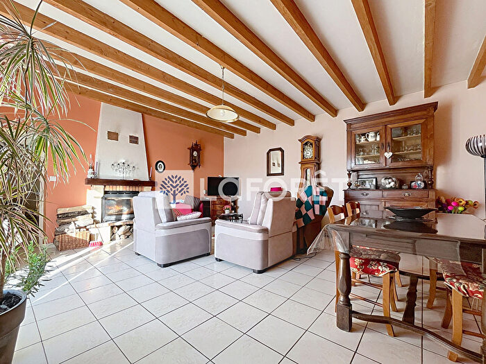 Maison à vendre - Nueil-les-Aubiers - 5 pièces - 3 chambres