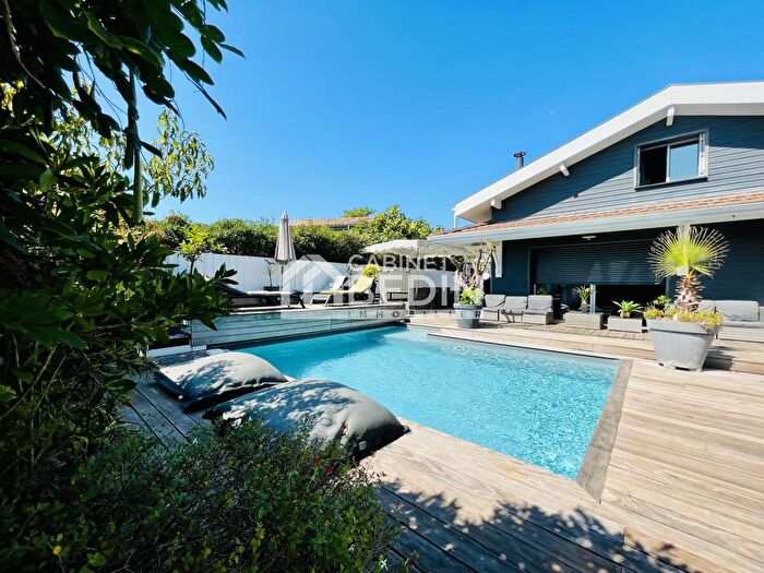 Maison à vendre - Lège-Cap-Ferret - 7 pièces - 5 chambres