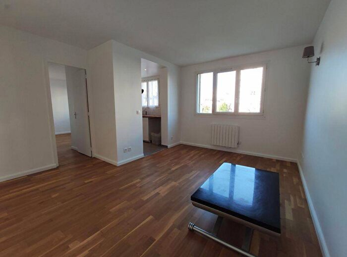 Appartement à louer - Fontenay-sous-Bois - 2 pièces - 1 chambre