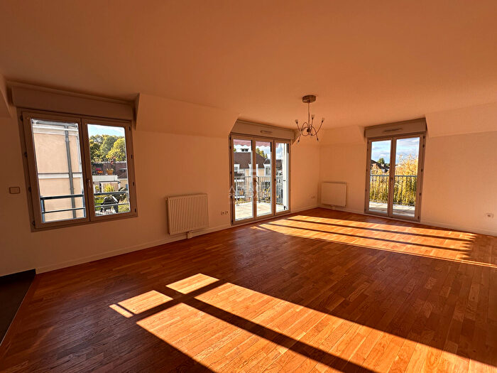 Appartement 4 pièces à louer à Saint-Germain-en-Laye, Hennemont
