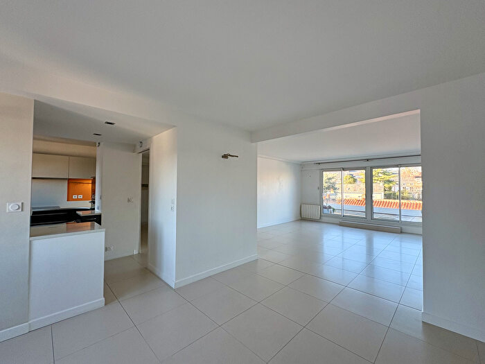 Appartement à louer - Poitiers, Centre-ville - 3 pièces - 2 chambres