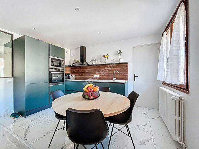 Appartement à vendre - Annecy, Parc des Sports, Fier - 3 pièces - 2 chambres