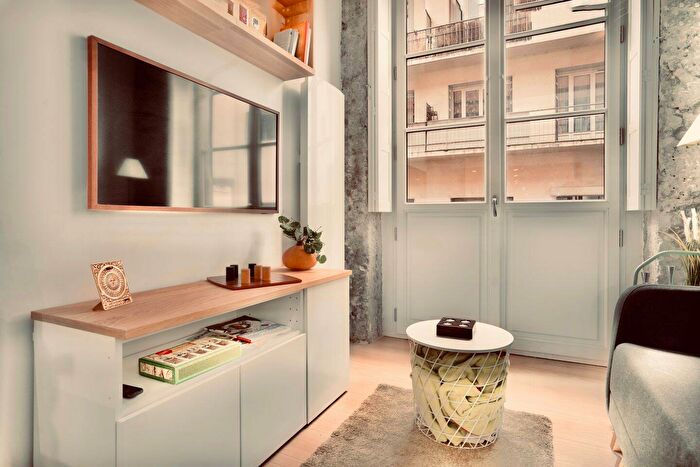 Pentes de la croix-rousse, Lyon 1er arrondissement : Appartement 1 pièce à louer