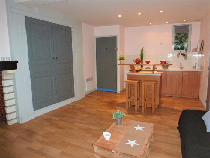 Appartement à louer - La Ferté-Bernard - 2 pièces - 1 chambre