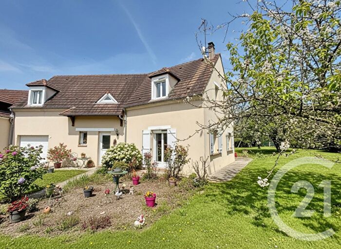 Gisors - Maison 8 pièces à vendre