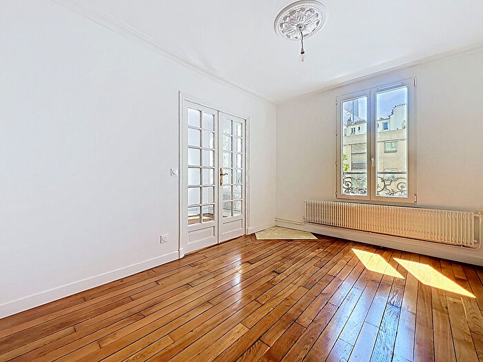 Appartement 3 pièces à vendre - Clichy, Entrée de Ville