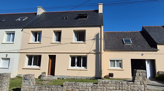 Maison à vendre - Crozon - 8 pièces - 6 chambres