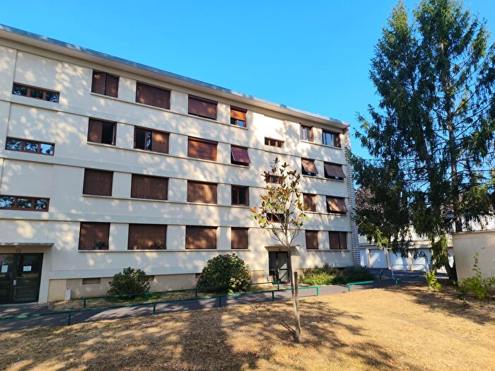 Appartement 3 pièces à vendre à Saint-Cyr-sur-Loire, Grosse Borne